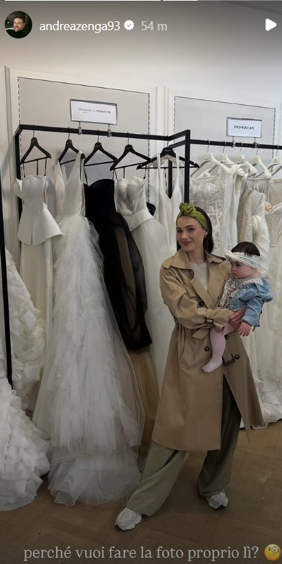 Adua del Vesco e Andrea Zenga si sposano? Foto sospetta