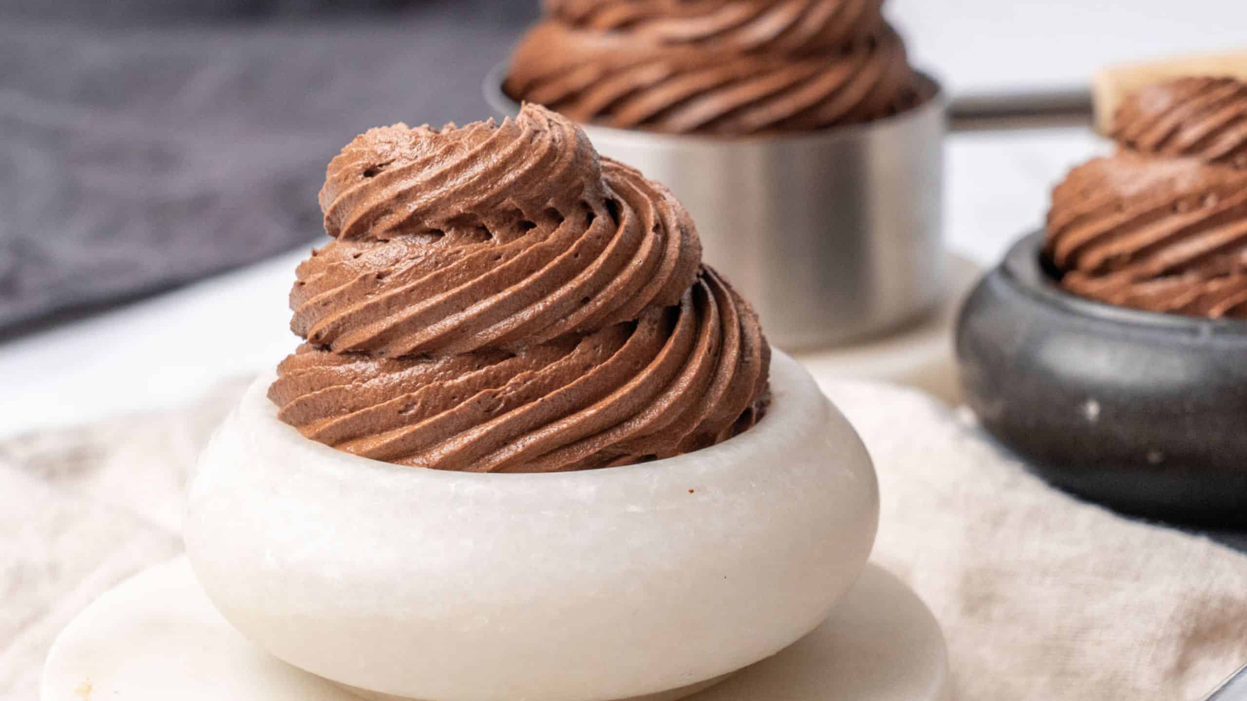 17 Cake Filling and Frosting Recipes That Will Take Your Cakes From ...