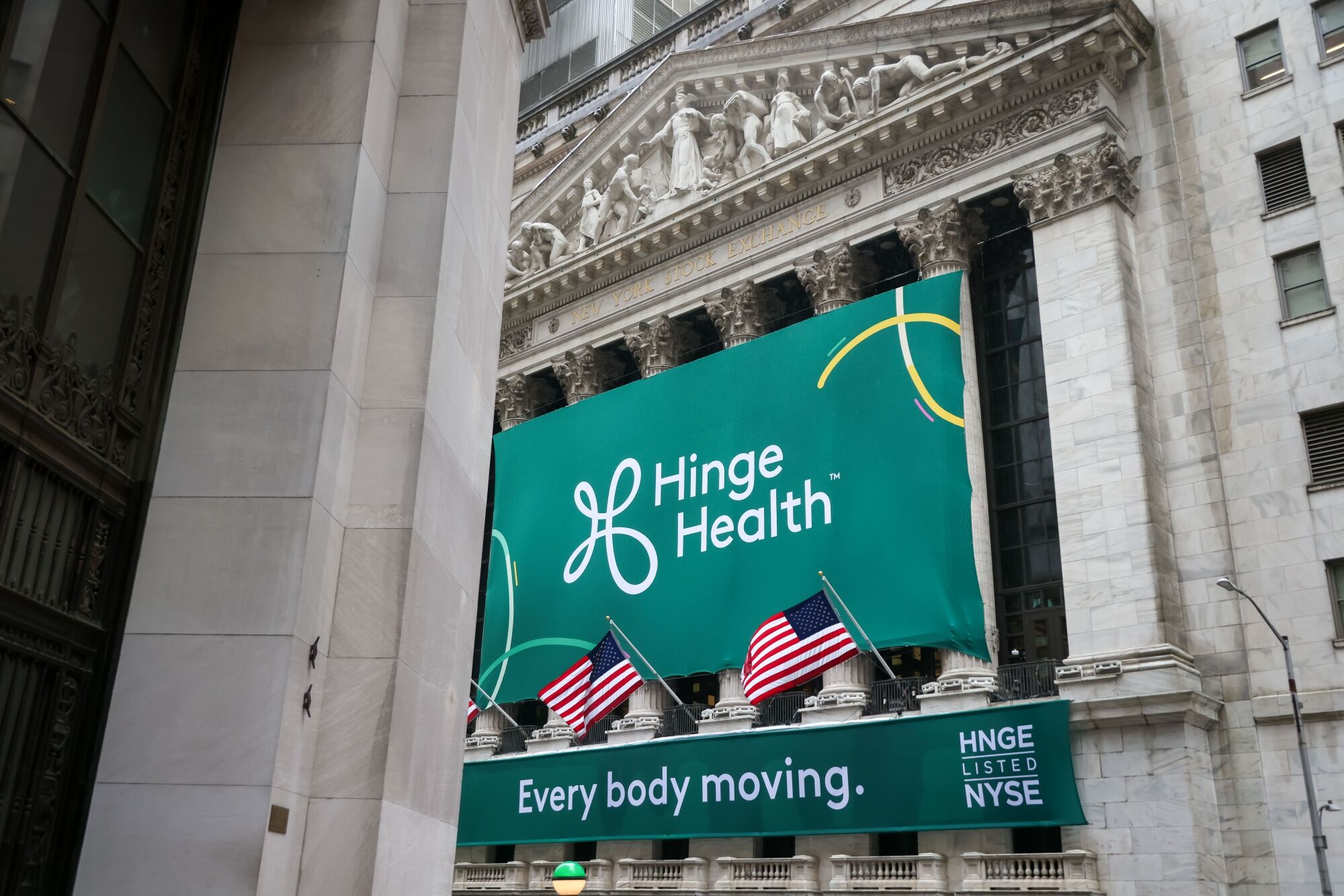Hinge Health Jumps 17% After Top-Priced $437 Million IPO