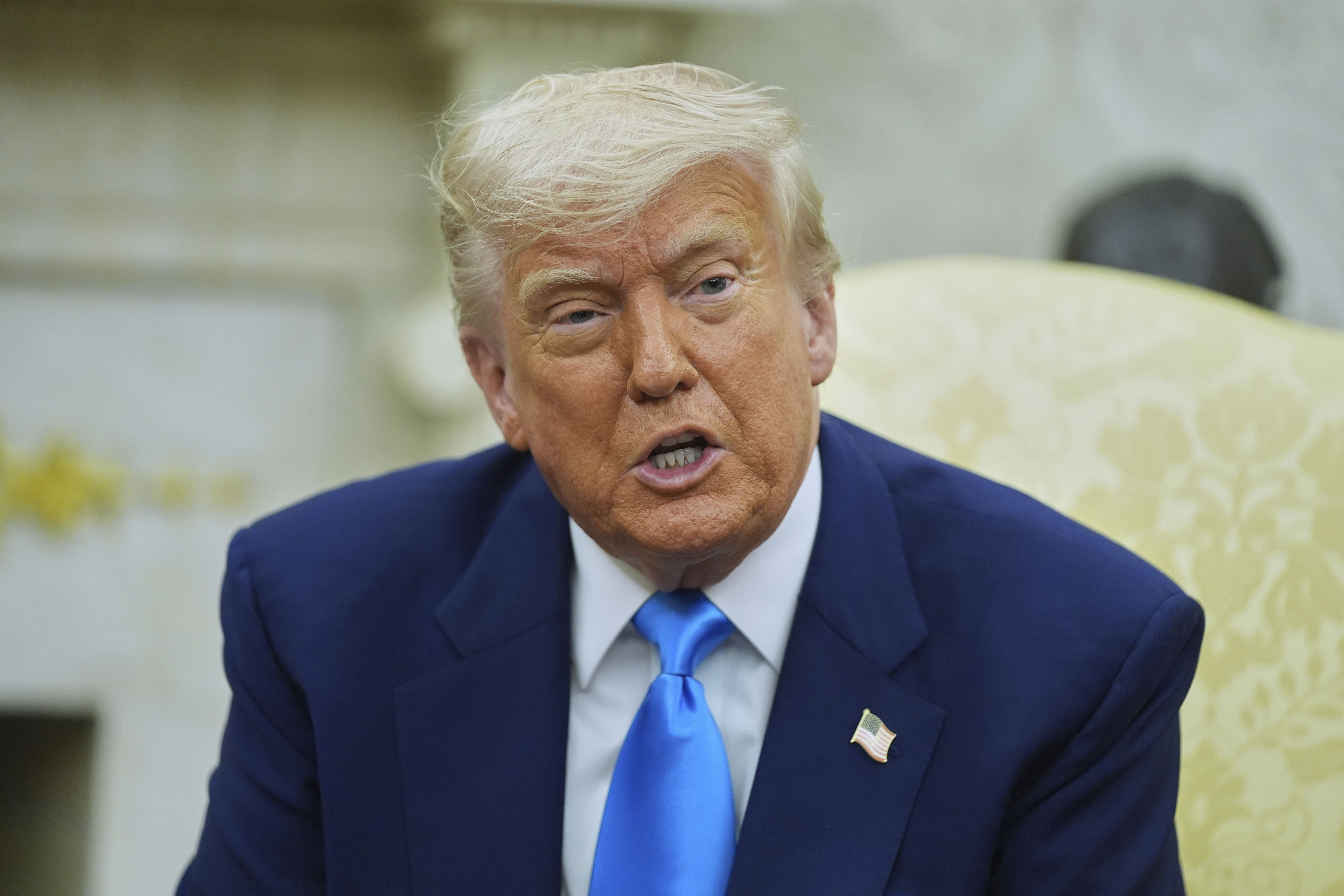 Trump's meme coin dinner stirs controversy at pivotal moment for crypto ...