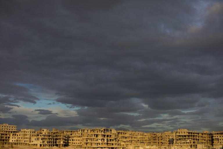 Photos: Syrian photographer documents loss and rebirth in the country ...