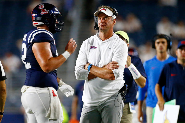 Updated look at SEC recruiting rankings after official visit season
