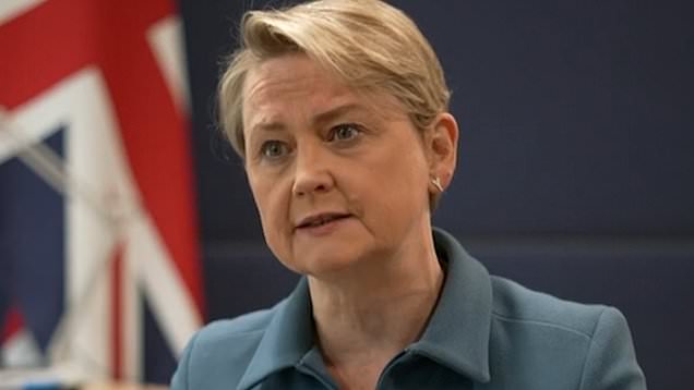 Yvette Cooper welcomes fall in migration figures