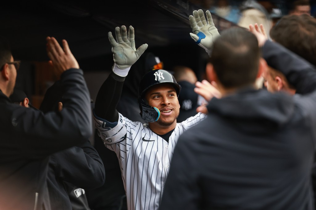 Jorbit Vivas’ first MLB homer was a ‘special’ moment — and a winning ...