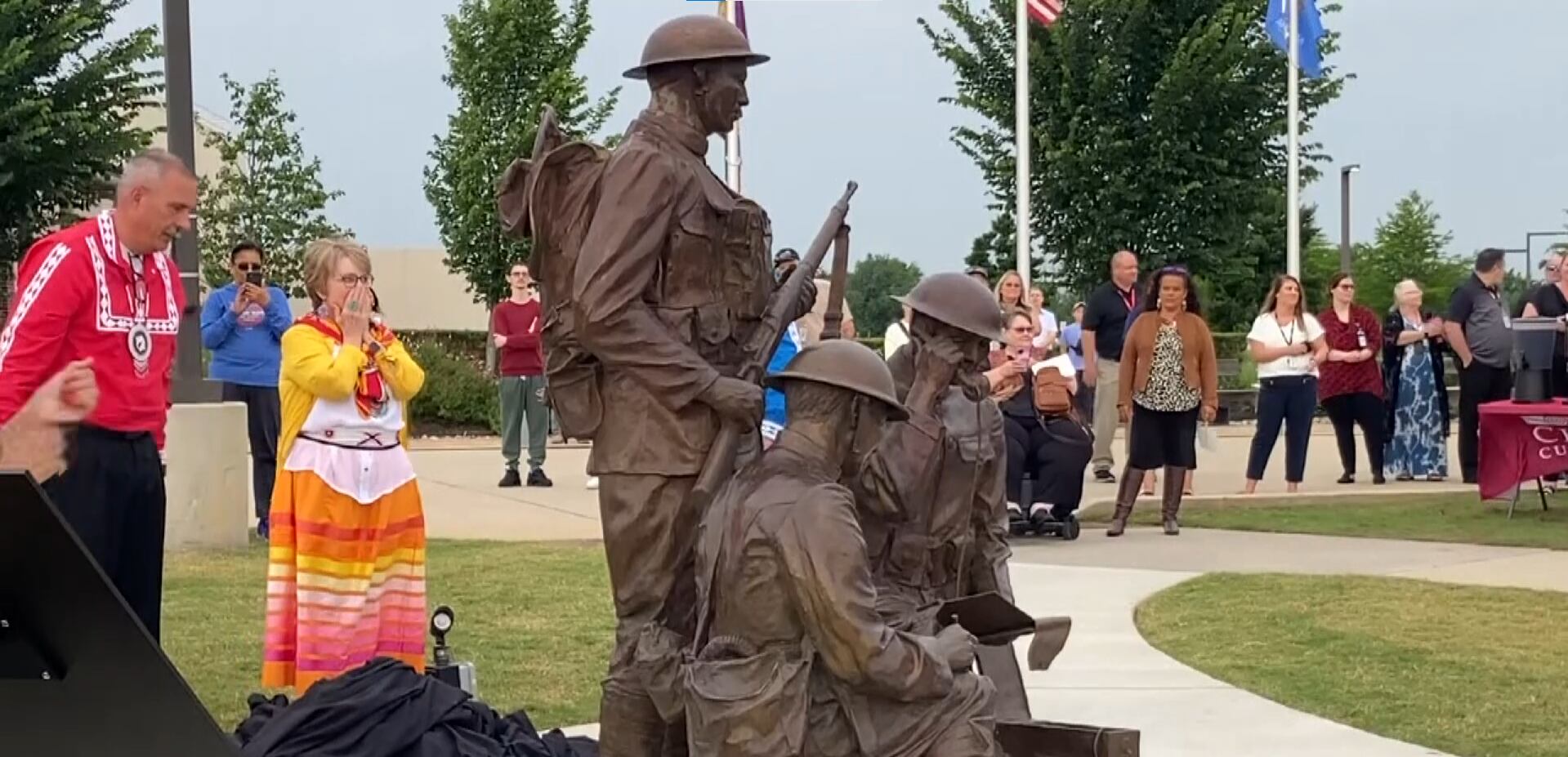 New Choctaw code talkers sculpture unveiled outside cultural center