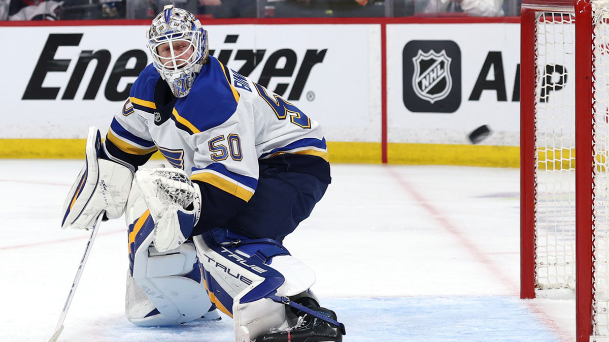 Blues’ Jordan Binnington has already buried Jim Montgomery screaming match
