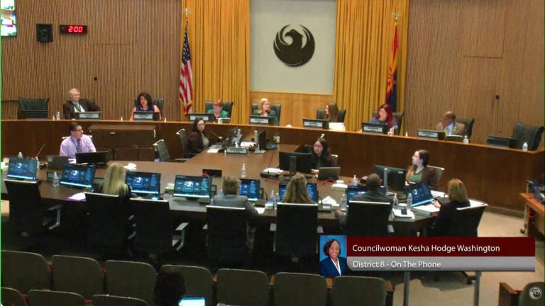 Phoenix City Council approves $1 billion policing budget