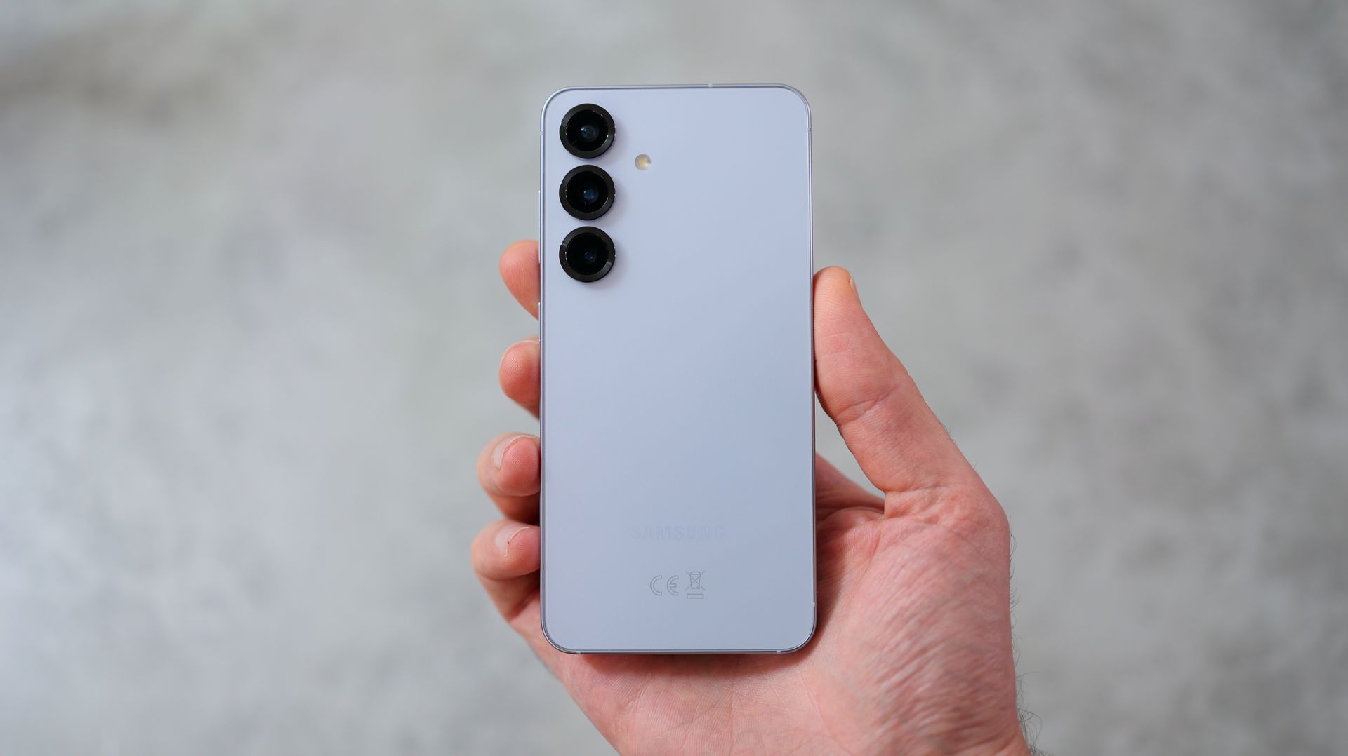 Is Samsung delaying future camera upgrades until 2028?