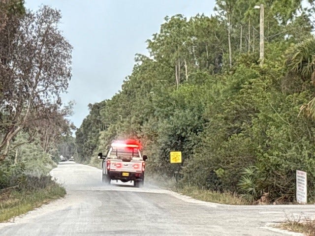 200-acre wildfire burning in east Collier County. Is it affecting roads ...