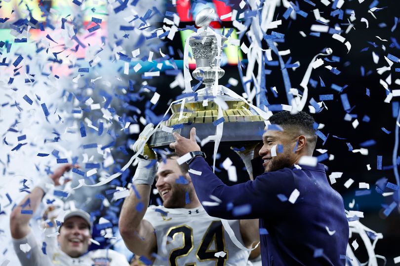 Notre Dame receives College Football Playoff boost as committee adjusts ...