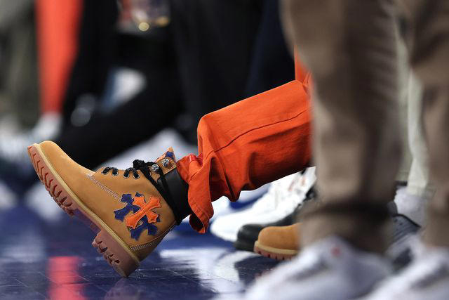 Timothée Chalamet Shows Off His Knicks Pride Courtside in Blue and ...