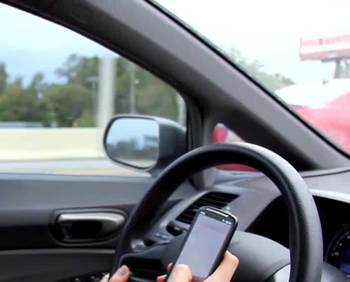 Avoiding distracted driving this summer — and beyond