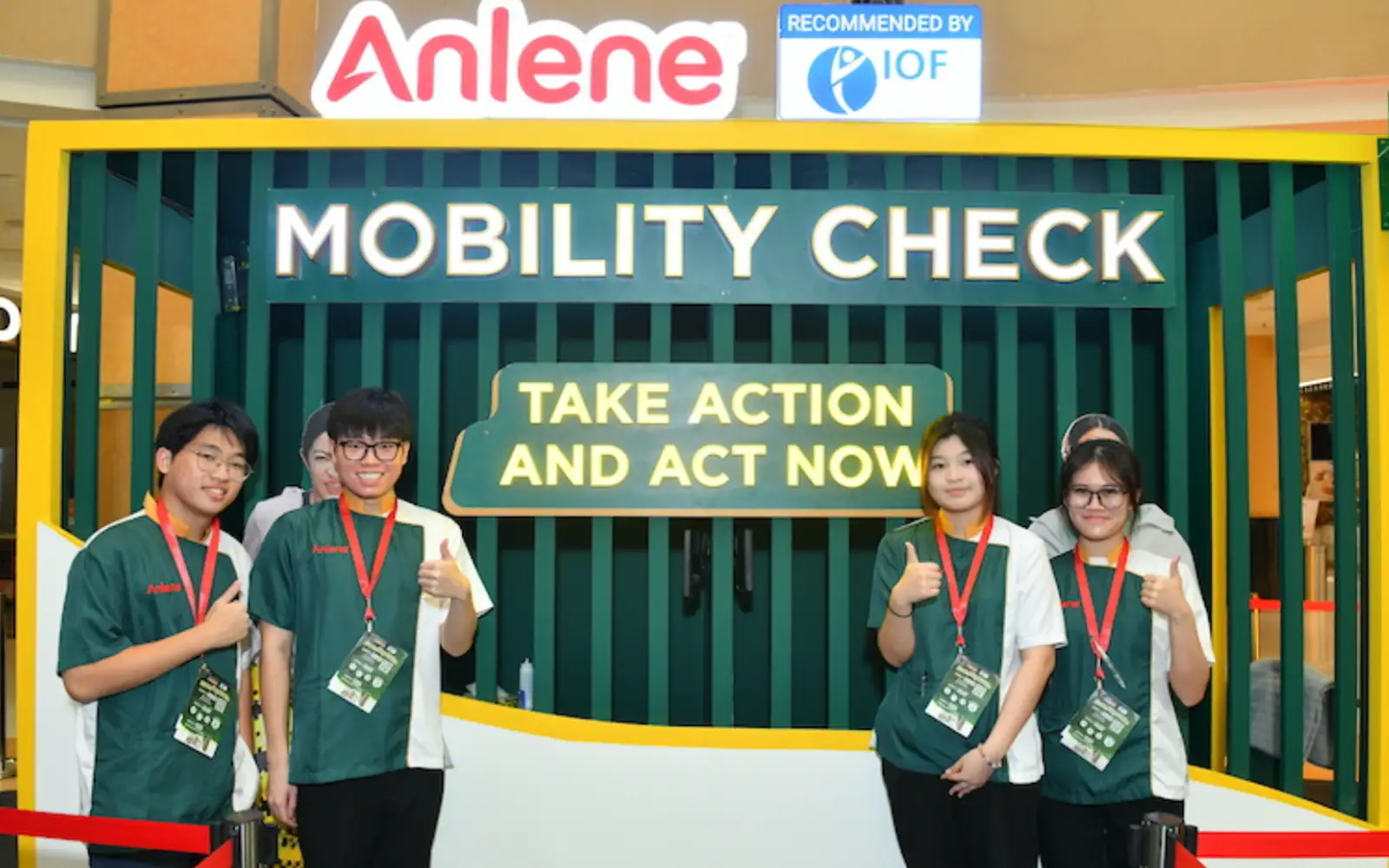 Anlene CholestoPro lowers cholesterol and supports bone health