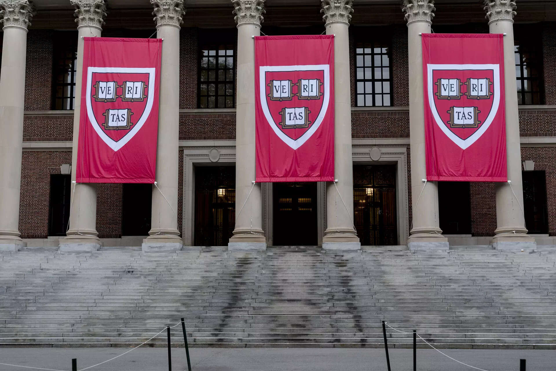 What happens to 788 Indian students in Harvard University after Trump ...