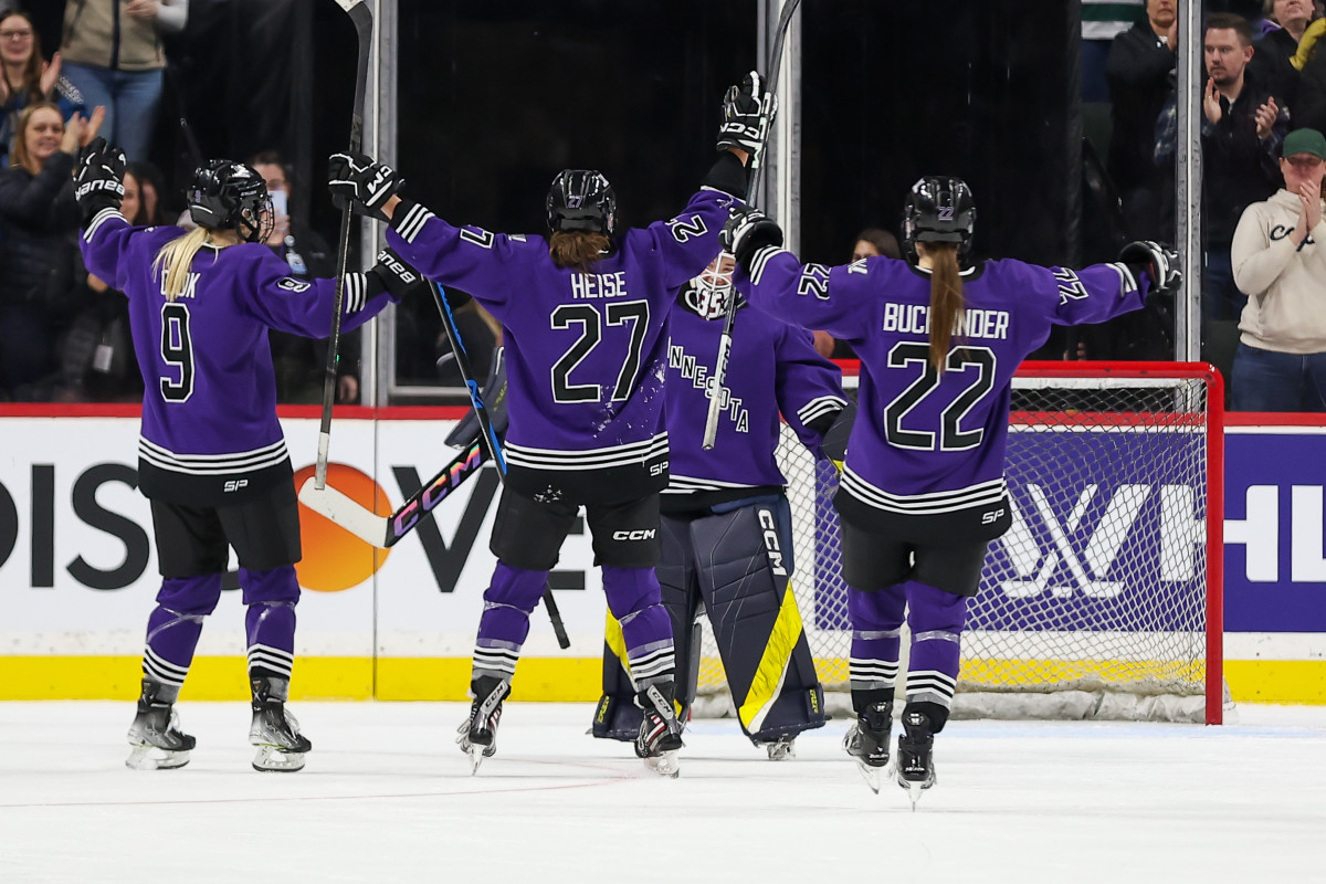 Liz Schepers scores OT winner, lifting Frost to second straight Walter ...