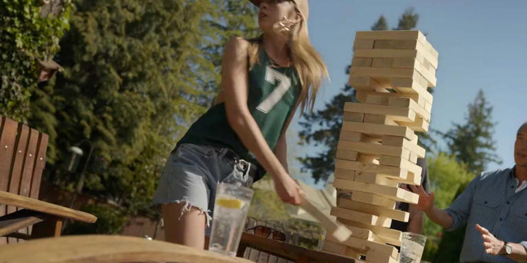 Every Final Destination Bloodlines Death, Ranked By How Improbable They Are