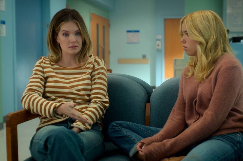 Sirens review roundup: Critics give verdict on Netflix dark comedy as ...