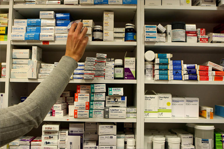 Doctor reveals the most effective treatments for a lingering cough