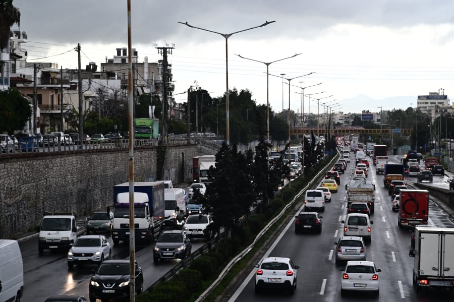 Ξεκινούν τα πρόστιμα για τα ανασφάλιστα οχήματα
