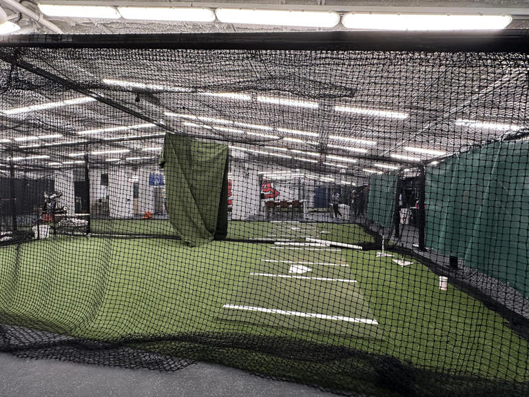 'Crown jewel of Cleveland': Guardians complete Progressive Field ...