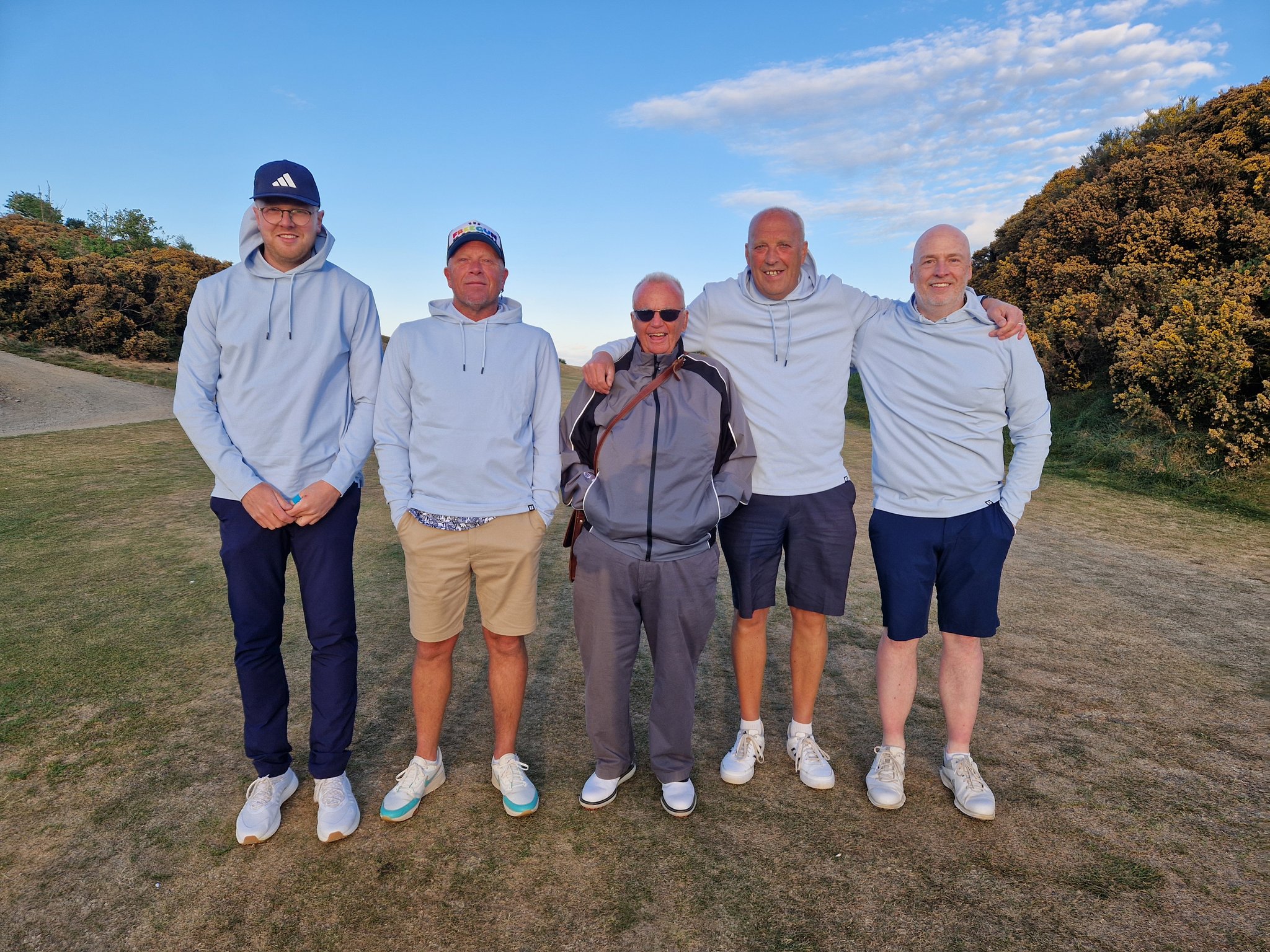 Silverknowes stars from past support 'Class of 25' in Dispatch Trophy