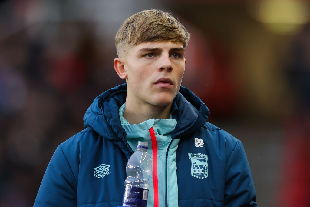 Former Man Utd star Brandon Williams avoids prison after crashing car ...