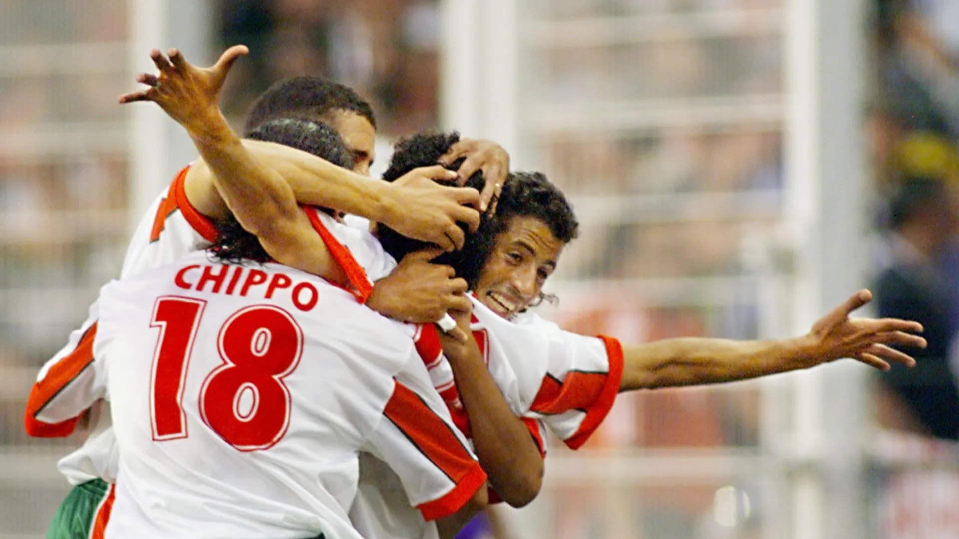 Held op het WK 1998, hij runt nu een bar: foto's van de voormalige kampioen