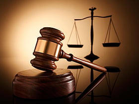 Man in Dubai gets 2 year jail term, Dh100,000 fine for driving under ...