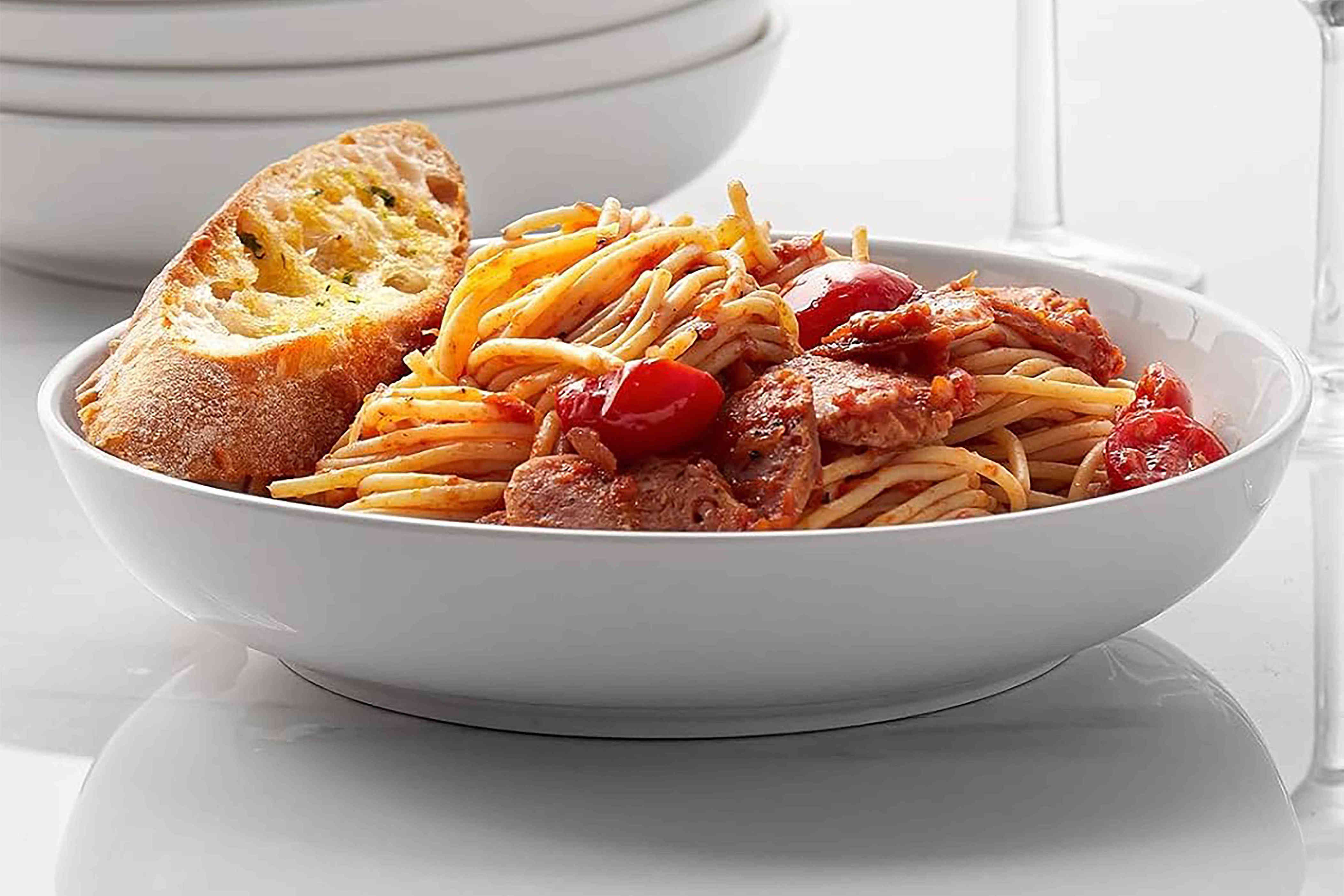 Hurry! These Shopper-Loved Pasta Bowls Are Under $5 Each Right Now