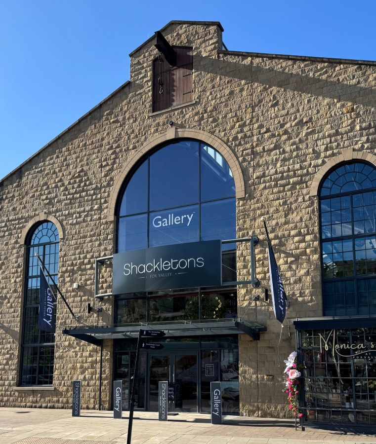 Shackletons Fox Valley: Free gifts for opening day as new retailer ...