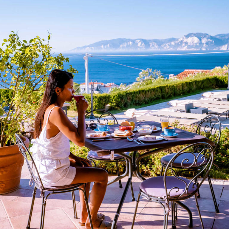Americans Can Fly Nonstop To This Gorgeous Italian Island For The First ...