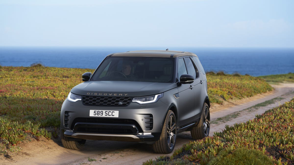 View Exterior Photos of the 2026 Land Rover Discovery Tempest and ...