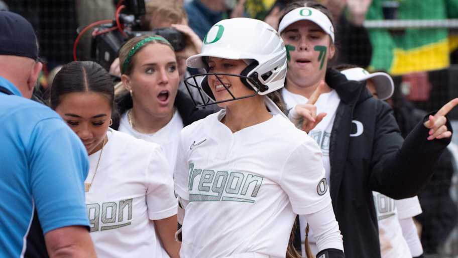 How to Watch Oregon Ducks vs. Liberty Softball Super Regional: Preview ...