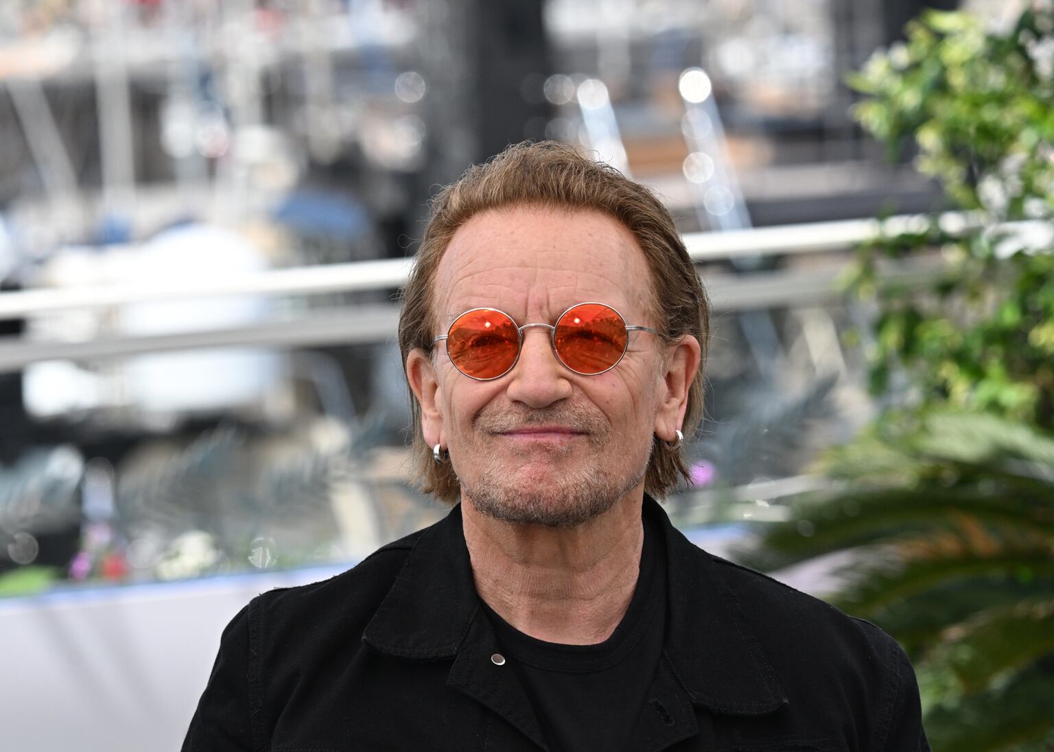 U2’s Bono calls to ‘stop war’ as band perform Sunday Bloody Sunday at ...