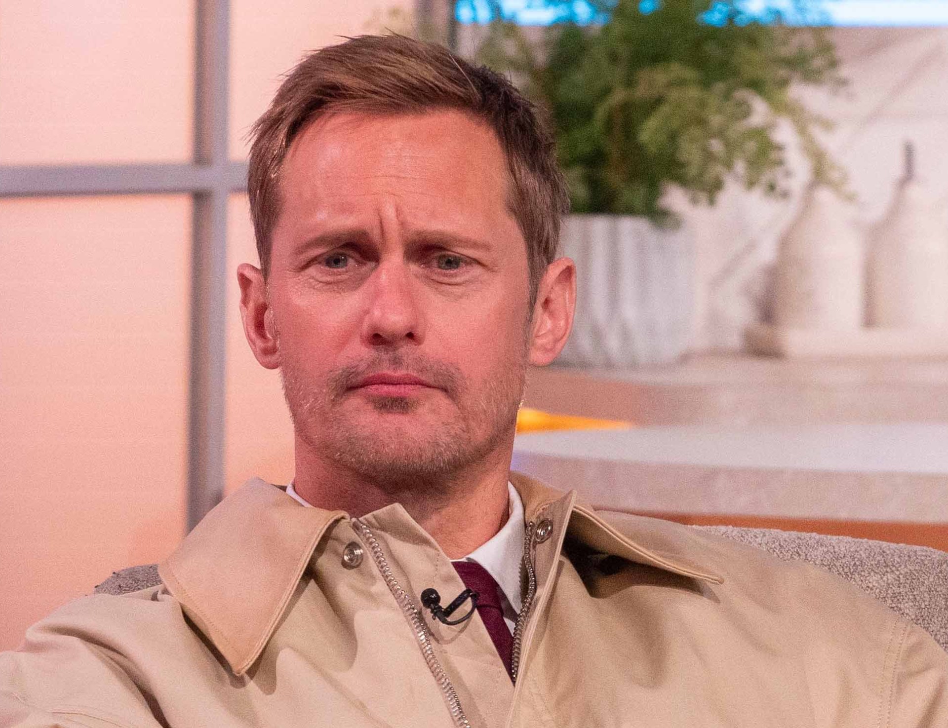 Lorraine fans can't get enough of Alexander Skarsgard's 'wacky' outfit