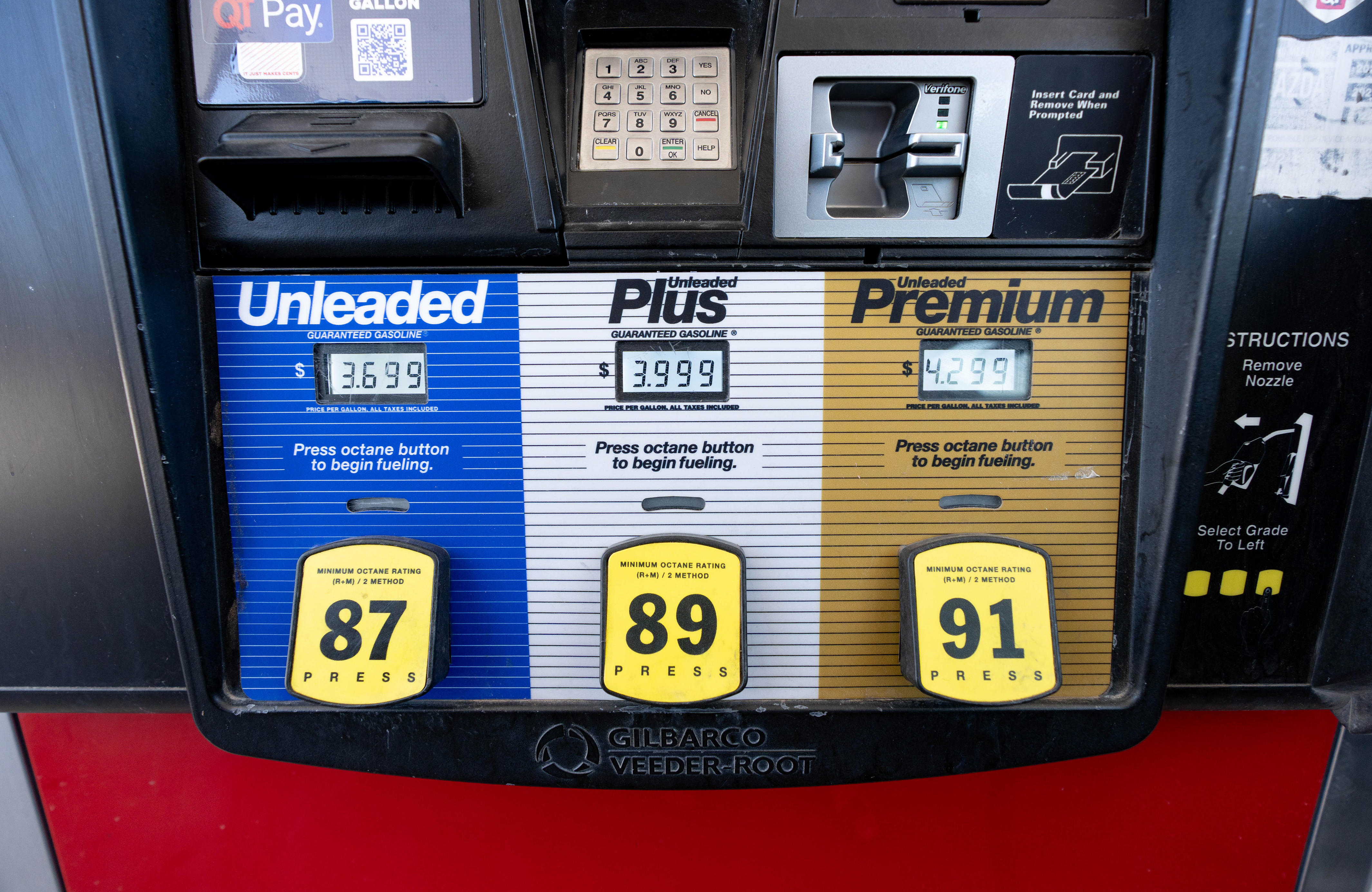 Phoenix drivers paying 'outrageous' gas prices blame Iran war