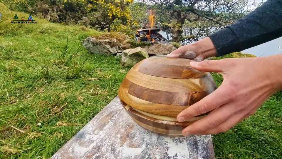 Men With The Pot - MSN