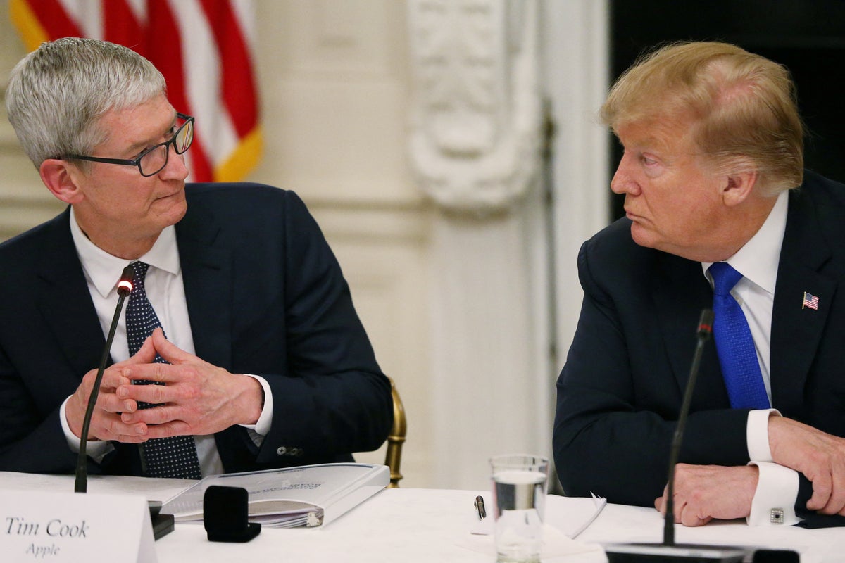 Apple sees stock drop after Trump threatens 25 percent tariffs unless ...
