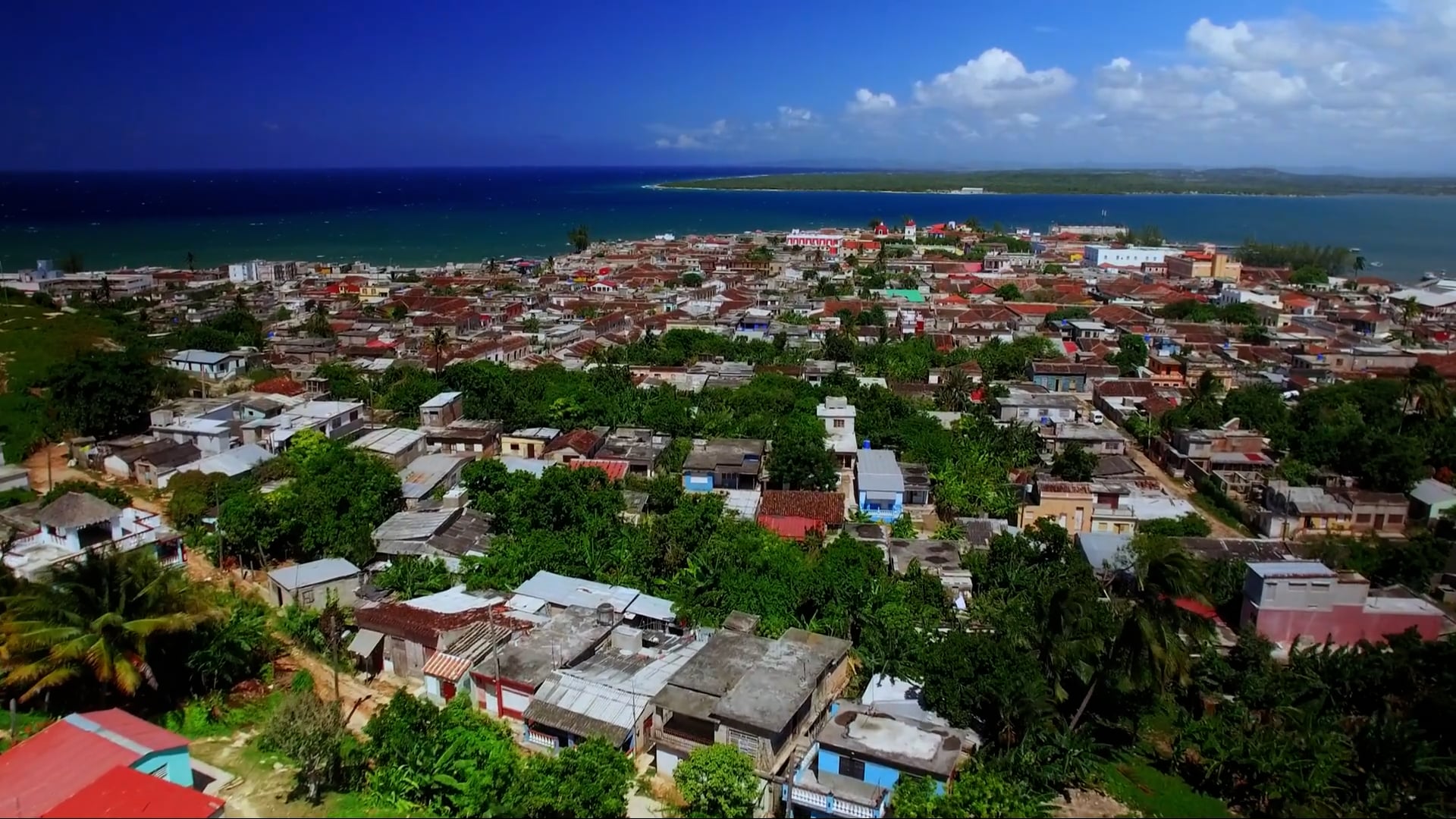 Cuba and Colorful Havana: Stunning Drone Footage - Worldwide