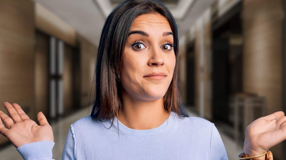 10 Mindless Habits That Keep People Broke