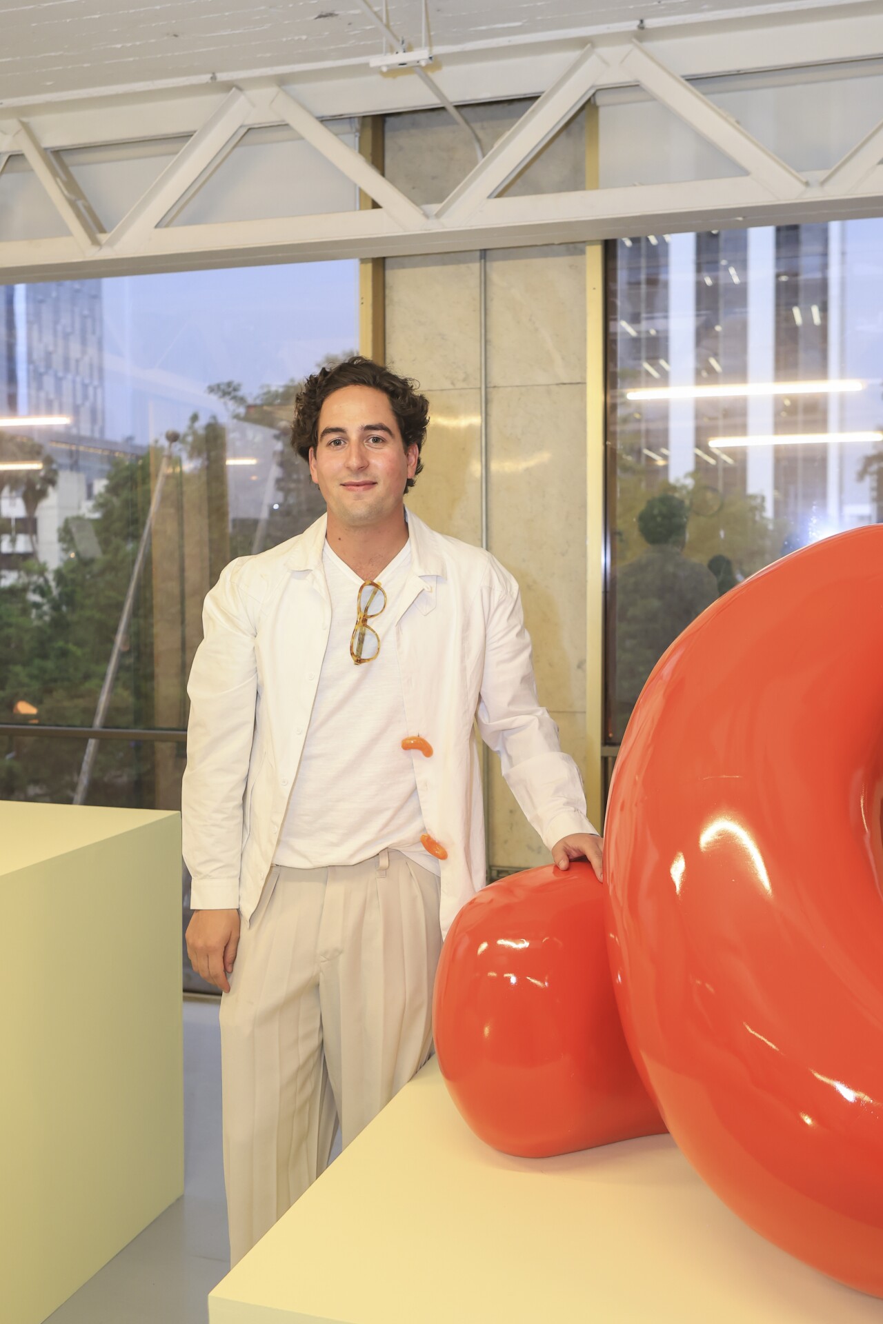 Ramiro González Luna presenta su nueva exposición, READY-MAYBE