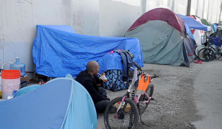 Walters: California’s high living costs and high poverty sharpen its ...