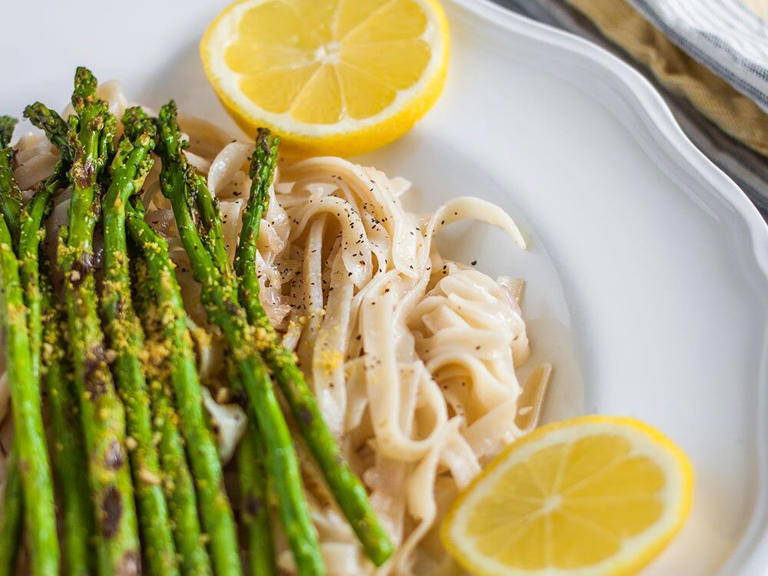 20+ vegan BBQ food ideas + tips to master the plant-based grill