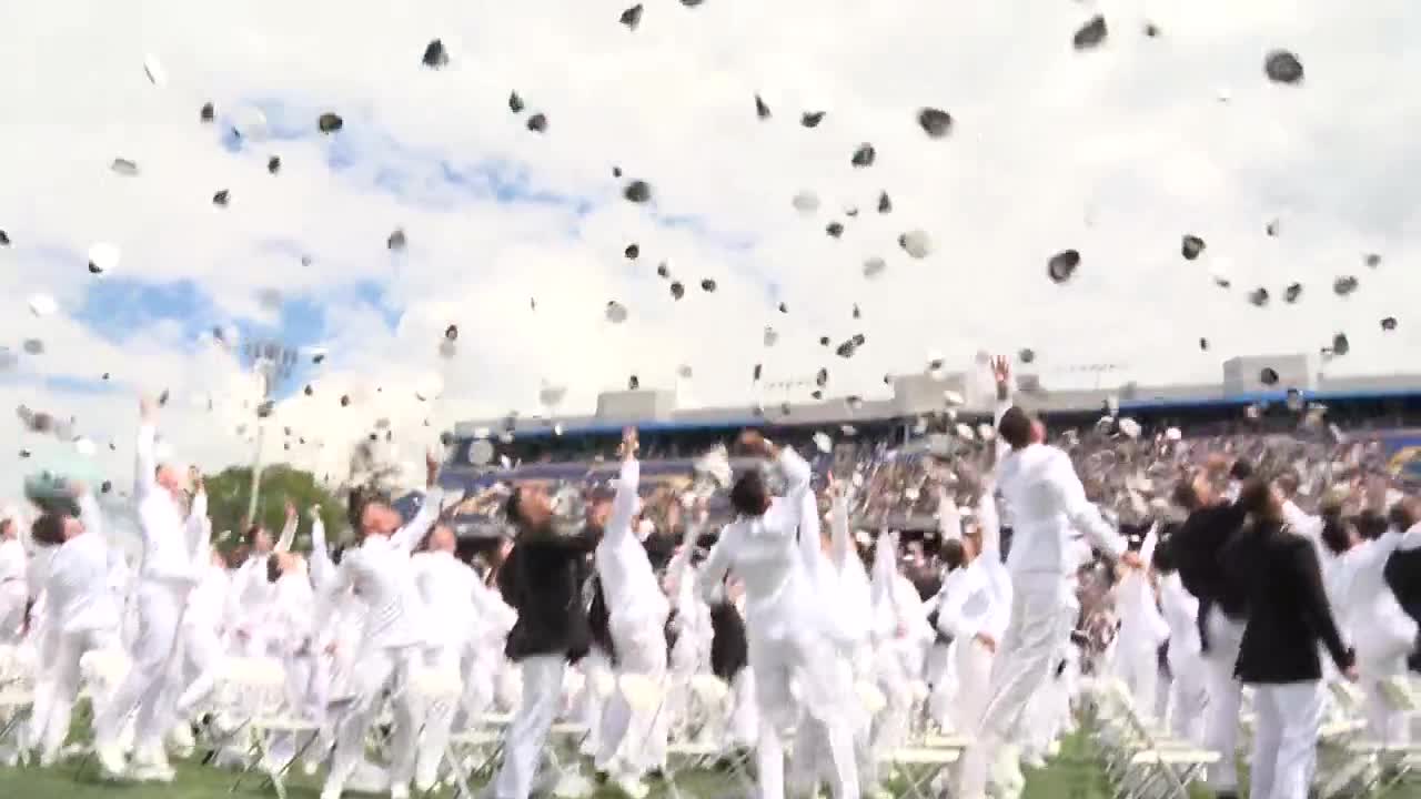 Raw: US Naval Academy 2025 Hat Toss