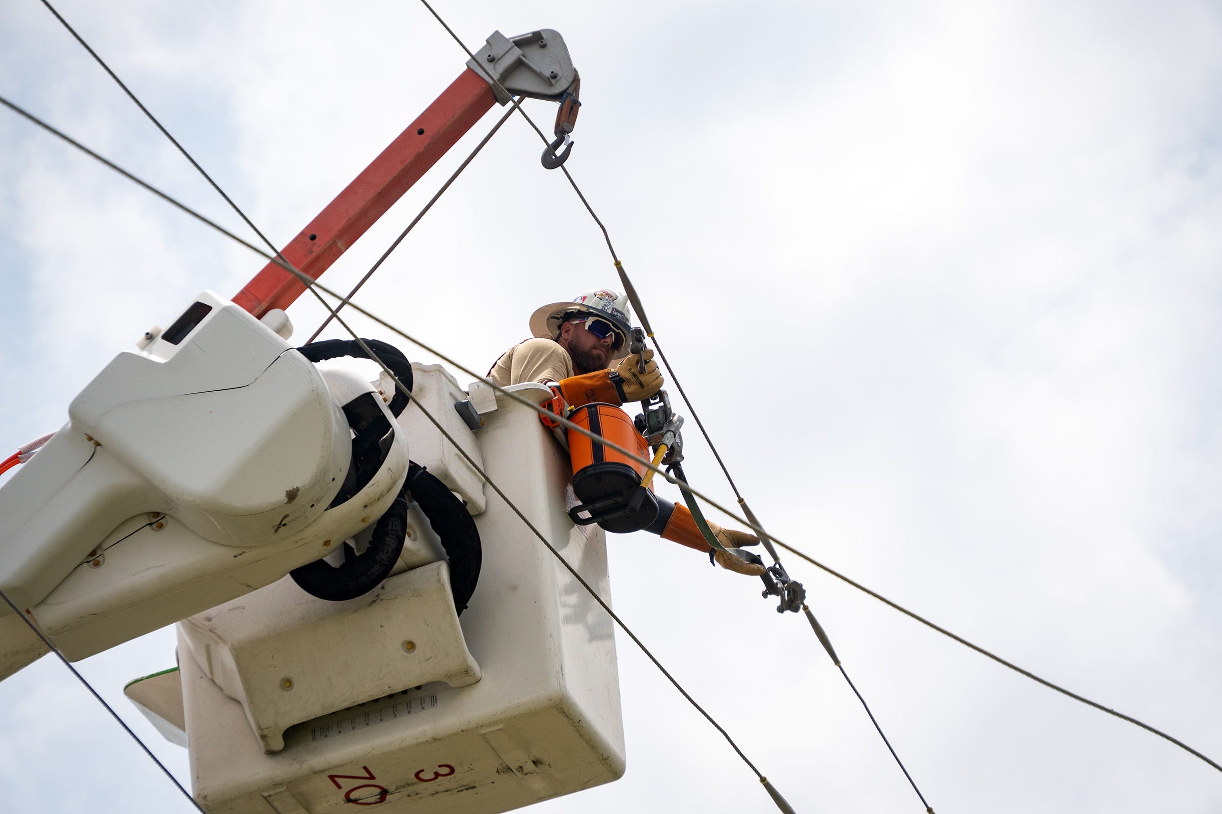540 Houma residents affected by bad power cable, Terrebonne Utilities ...