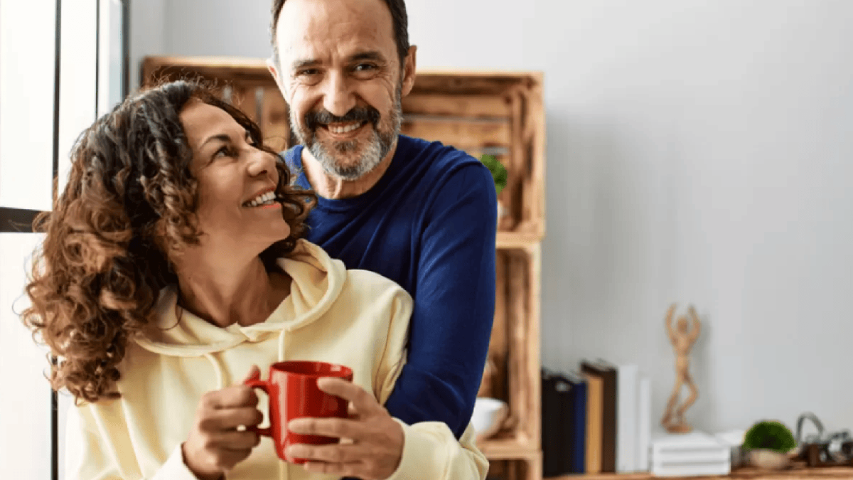 Navigating Midlife Dating: Your Friendly Guide to Finding Love and ...