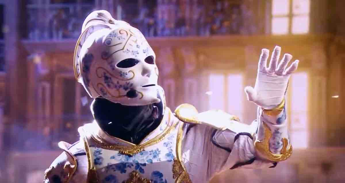 Mask Singer : quelle star est sous la Porcelaine ? Réponse et indices