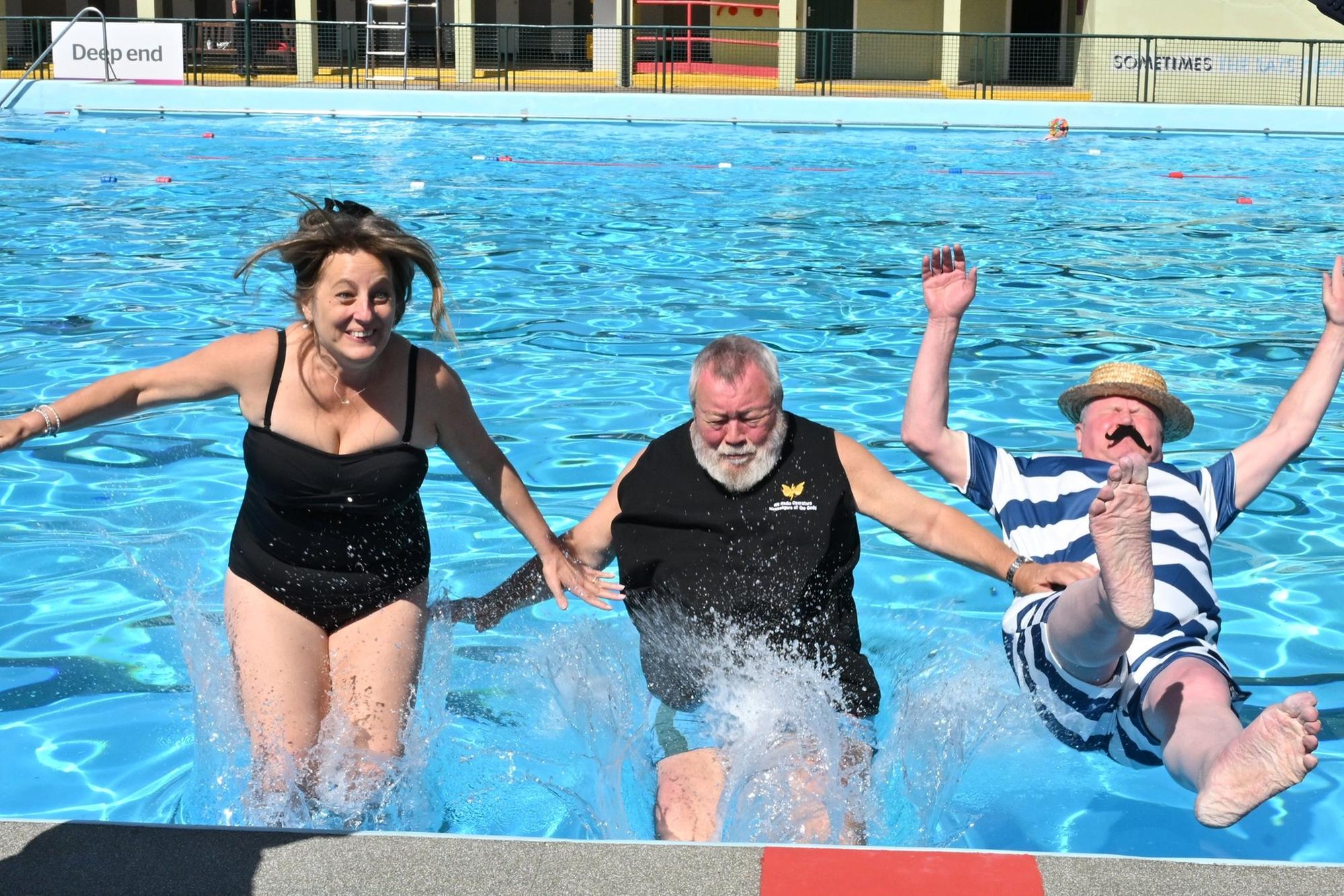 'Oasis' Peterborough Lido opens in glorious sunshine for summer season