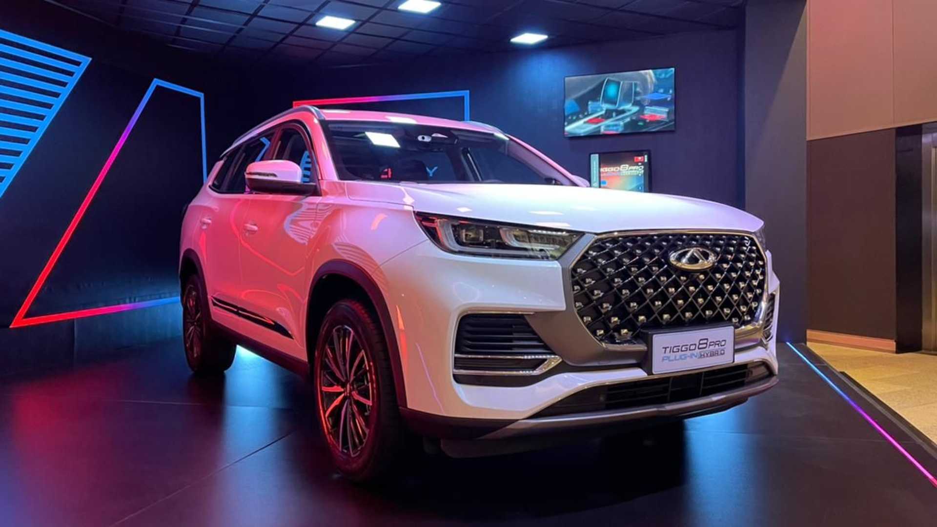 CAOA Chery reduz preços e mira BYD, GWM e Jaecoo entre híbridos plug-in