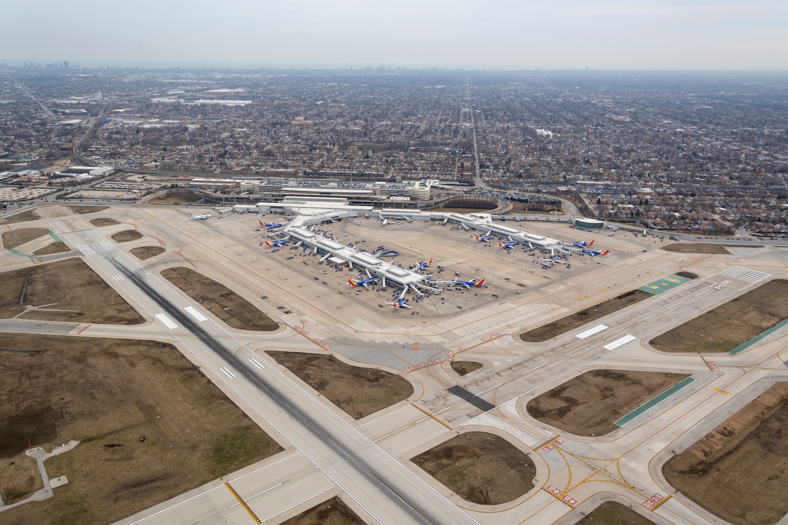 Midway Airport Redesignates Runways After Close Call